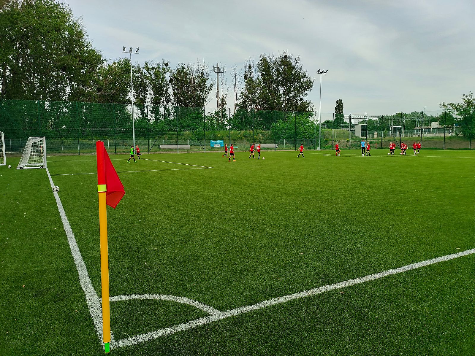 Nowe boisko na Głównej gotowe